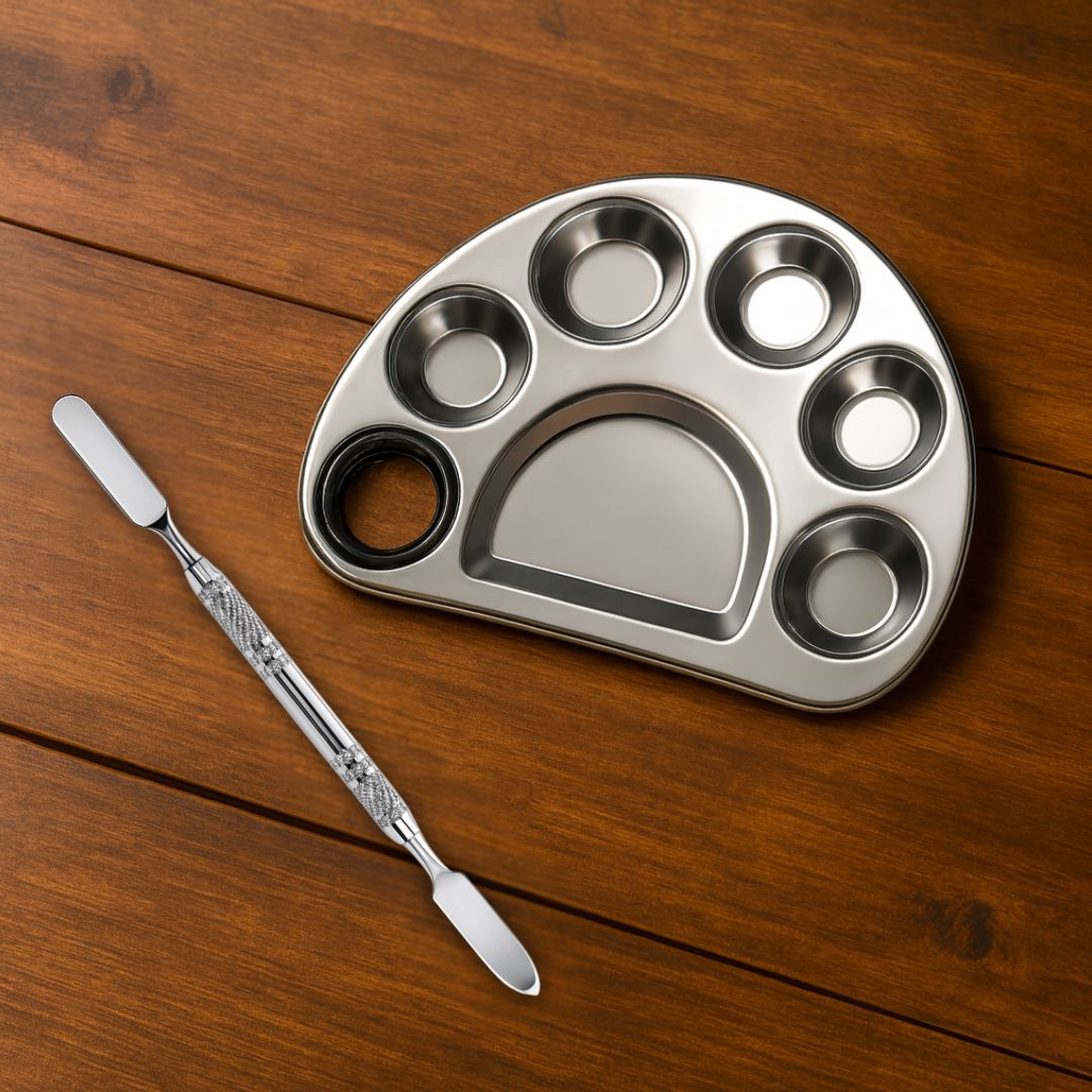 Metal Mixing Palette with Dual-End Spatula- TKB Trading